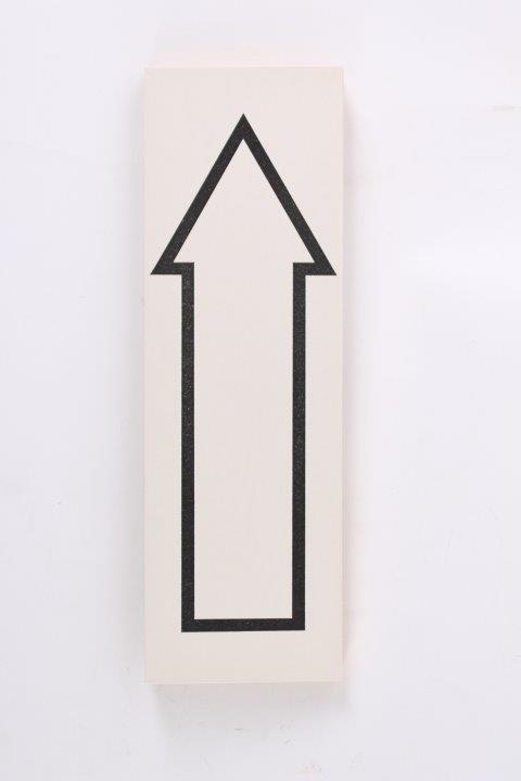 Skilt, m pil, pap, 25x8 cm, 10 stk